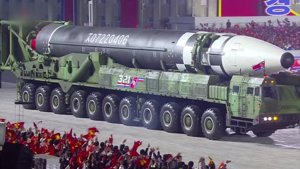 북한, 열병식에서 신형 ICBM·SLBM 공개…김정은 "전쟁억제력 강화" : 네이트 뉴스