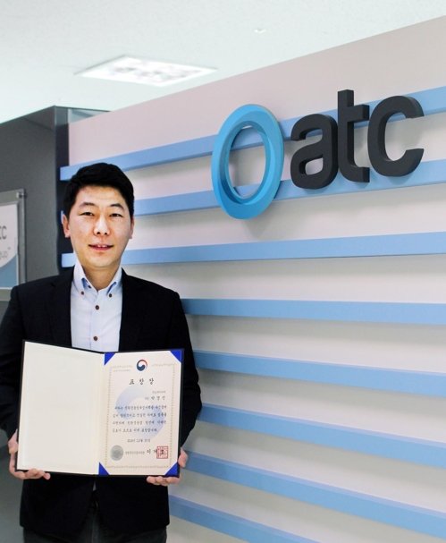 OATC 박경진 팀장, '친환경 농업 유공' 농식품부 장관 표창 수상 : 네이트 뉴스