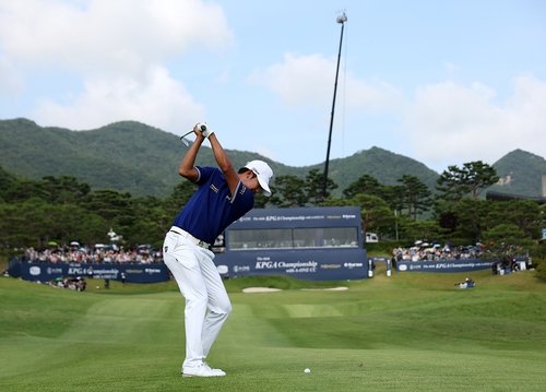 2001년생 '장타청년' 최승빈, KPGA 선수권대회 '깜짝 우승'(종합) : 네이트 스포츠