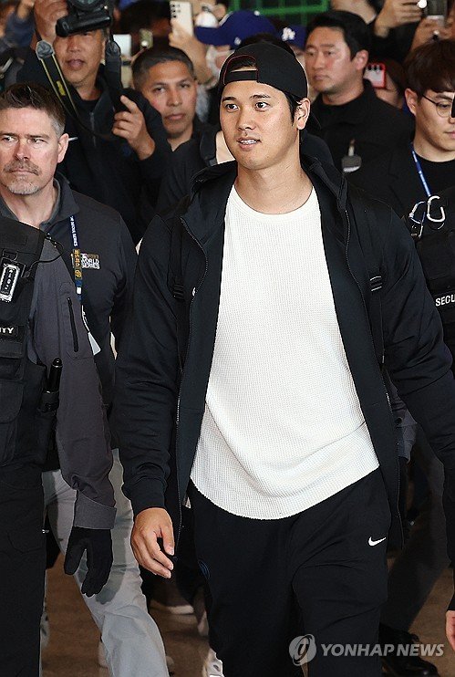 입국한 LA 다저스 오타니 쇼헤이 : 네이트 스포츠