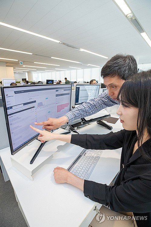 KT, 'AI-VOC 포털' 사내 확대 적용 : 네이트 뉴스