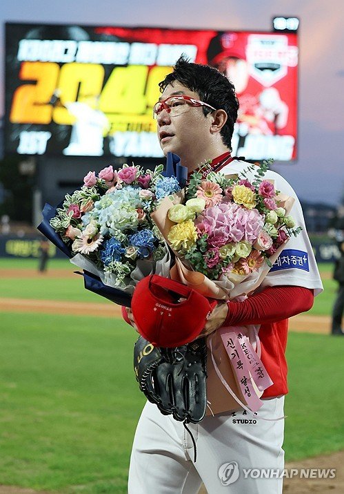 '대투수' 양현종, KBO 역대 최다 탈삼진 2049 달성 : 네이트 스포츠