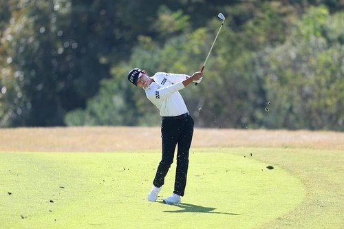 옥태훈, KPGA 투어 렉서스 마스터즈 3R 공동 1위…시즌 4승 도전(종합) : 네이트 스포츠