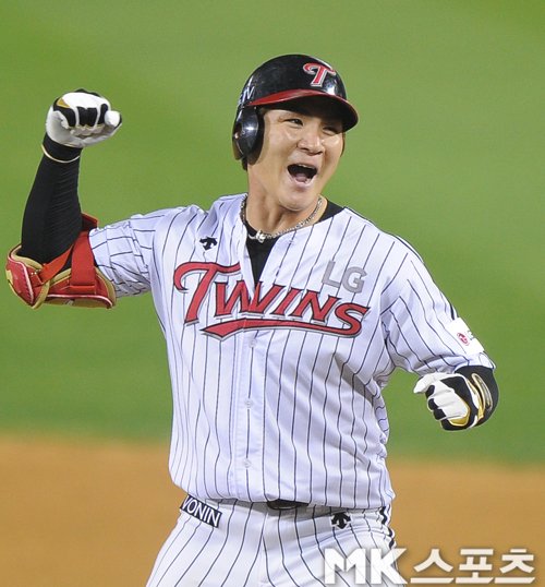 [준PO4] 절정의 기세와 분위기, 끝나지 않는 LG의 가을 : 네이트 스포츠