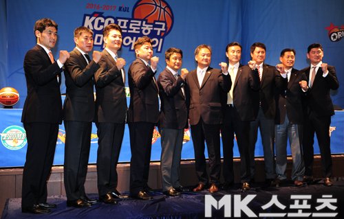 우승 노리는 KBL 열 명의 수장들 [MK포토] : 네이트 스포츠
