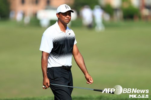 [PGA] 타이거 우즈, 퀴큰론스 3R 공동 10위…강성훈 16위 : 네이트 스포츠