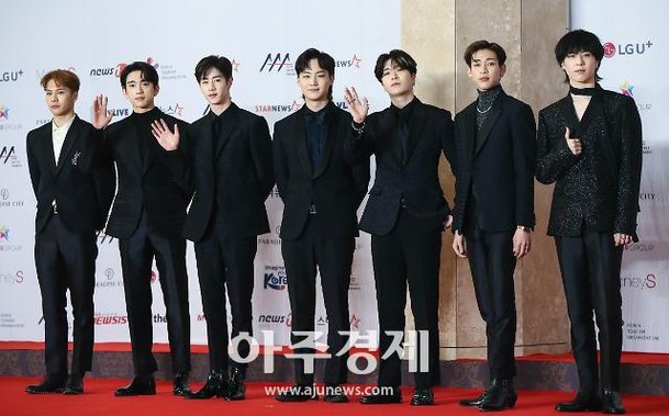 [포토] 2018 AAA b컷, GOT7 (갓세븐) : 네이트 뉴스