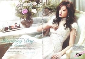 Park Shin-Hyes wedding photos make fans hearts flutter : 네이트 연예