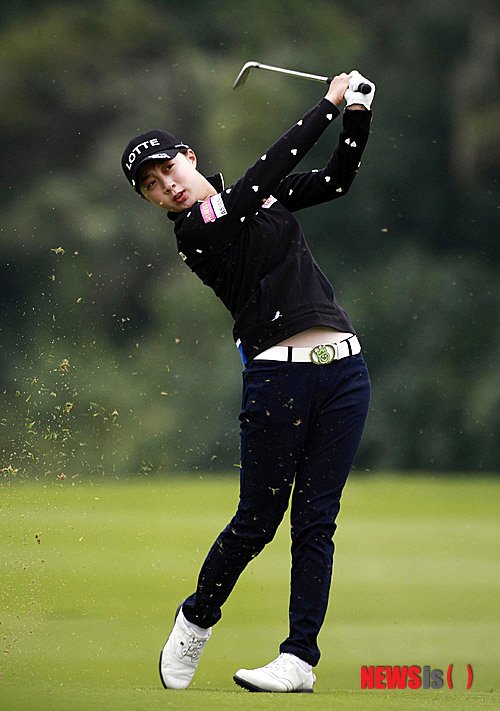 김효주, JTBC 파운더스컵 3R 단독 선두…시즌 첫 승 보인다 : 네이트 스포츠