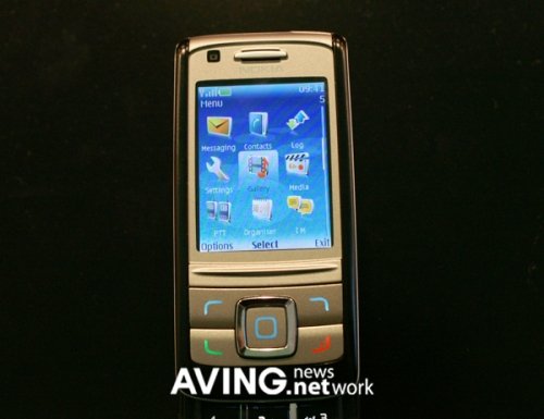 [CeBIT2006]화상통화, 스트리밍 AV 서비스 가능한 노키아 '6280' : 네이트 뉴스