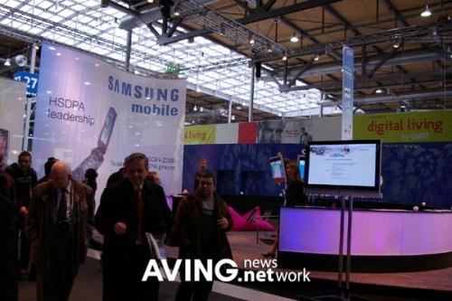 [CeBIT2006]CeBIT2006 27번 홀은 삼성의 독무대? : 네이트 뉴스