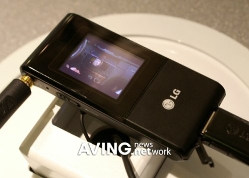 [CeBIT2006]LG전자, 8GB 하드디스크타입 MP3플레이어 ‘JM53’ : 네이트 뉴스