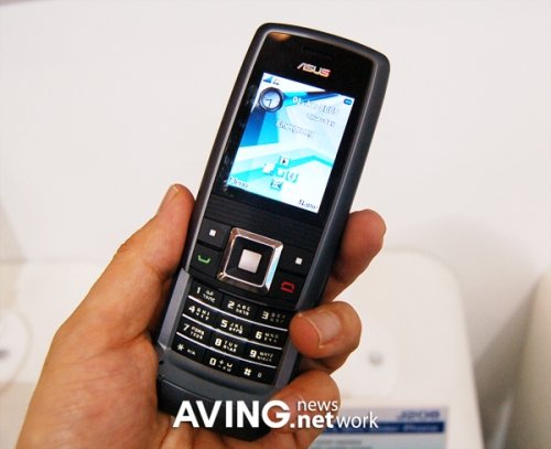 [COMPUTEX 2006]아수스(ASUS), 울트라 슬림슬라이드폰 'J208'선보여 : 네이트 뉴스