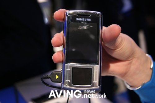 [MWC 2008]Samsung to launch its 5-Megapixel slider handset : 네이트 뉴스