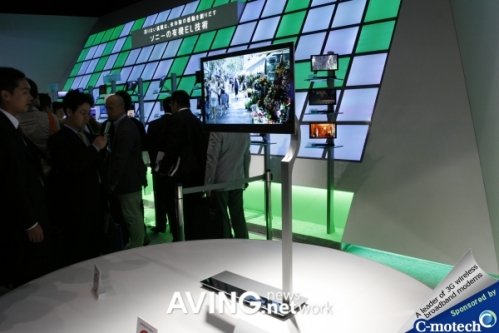 [CEATEC JAPAN 2008]소니, 꿈의 OLED TV 27인치까지 성공! : 네이트 뉴스