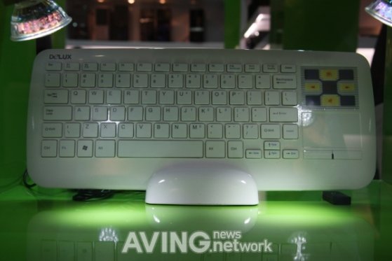 [CeBIT 2010]Delux to reveal its stylish rechargeable wireless keyboard ...