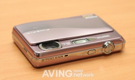 FUJIFILM's new class of EXR touch screen digital camera 'FinePix ...