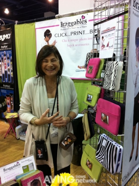 [CES 2011]CES 2011, MJ Mitchell, CEO of Braggables : 네이트 뉴스