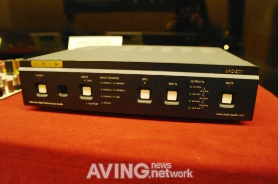 SOtM, 고급 사용자 위한 고성능 컨버터 'dAC-200HD' 소개 : 네이트 뉴스