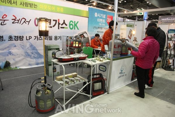 [Automotiveweek 2012 on-site] Green Composite to show transparency LPG ...
