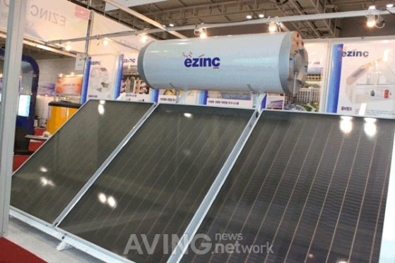 [SWEET 2012 on-site] Ezinc Korea exhibits European-style solar energy ...