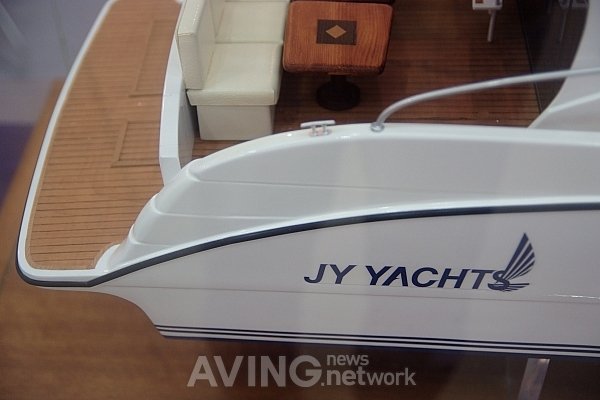 [Yacht & Boat Korea 2012 on-site] JYyacht to show 'JY YACHTS' made only ...