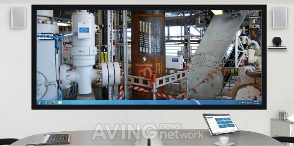 Let's get connected: F35 panorama projector deployed by Cyvz in entry ...