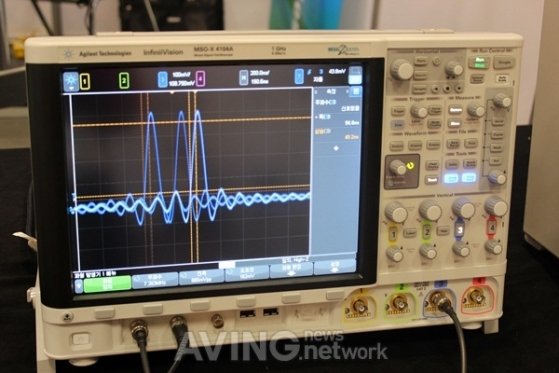 [SWEET 2013] Kumhosystem's Oscilloscope 'InfiniiVision 4000 X-Series' : 네이트 뉴스
