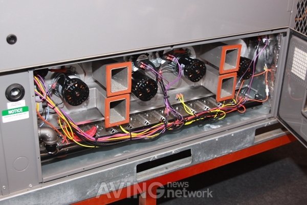 [SWEET 2013] BodamINT, Simultaneous Heat and Cooling system! 'Rheem ...