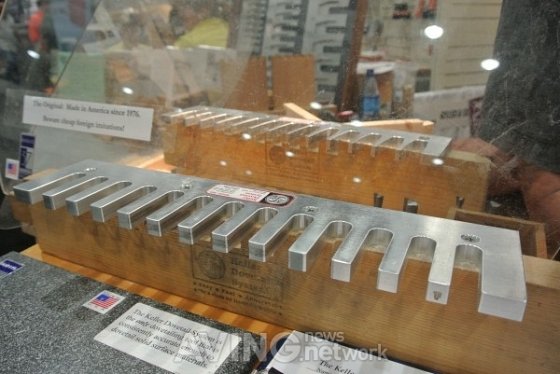 Keller& Co., showcasing 'Keller Dovetail System' at AWFS 2013 : 네이트 뉴스