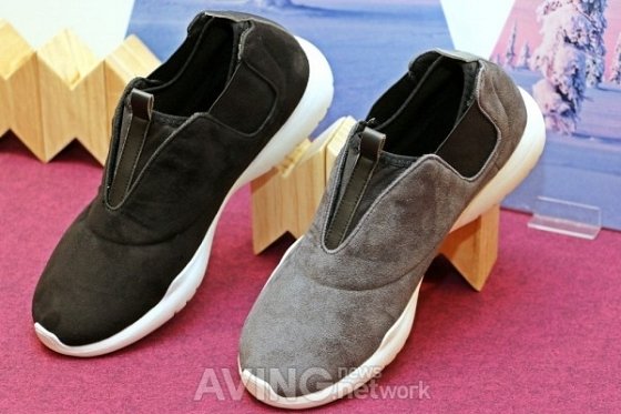 SKONO Launches 'New Revolution 6471', Sneakers for Cold Winter : 네이트 뉴스