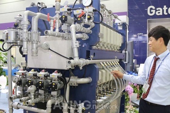 [ENVEX 2017] ECOSET, Exhibited Poultry Butchery Waste Sludge Dewatering ...