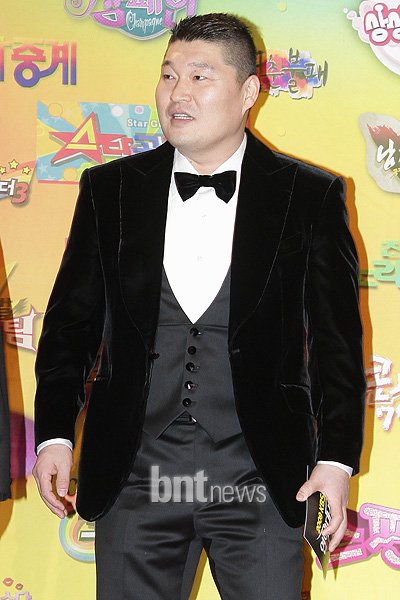 [bnt포토] 2009 KBS 연예대상 후보, 1박2일 강호동 : 네이트 뉴스