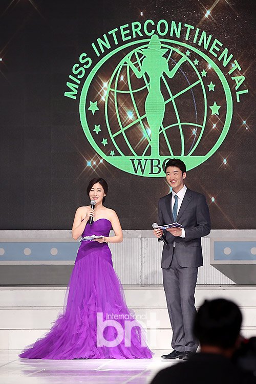 [bnt포토] '2015 미스인터콘티넨탈 코리아' 스페셜 MC 김윤아-서경환 : 네이트 뉴스