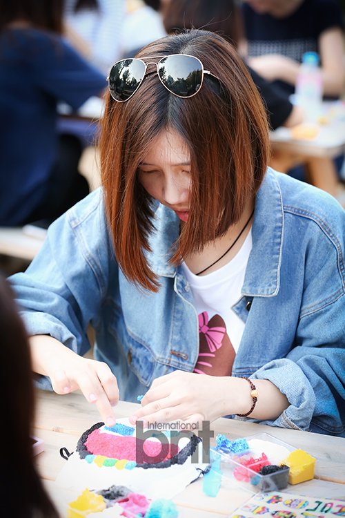 [bnt포토] '습니다 창고' bnt world 중국 sns기자단 '나만의 안동하회탈은 알록달록하게' : 네이트 뉴스