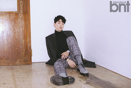 [bnt화보] AOMG 그레이 "작은 키가 콤플렉스였지만, 음악으로 인정 받은 뒤 자신감 생겨" : 네이트 뉴스