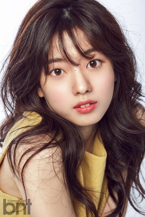 [bnt화보] 신세휘 "아이콘 '취향저격' MV 3초 출연, 큰 관심 받아 놀랐다" : 네이트 뉴스