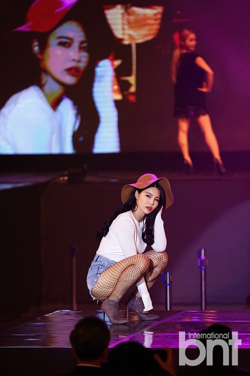 [bnt포토] 고아라 '여유로운 섹시함이란'(2016맥심커버모델콘테스트) : 네이트 뉴스