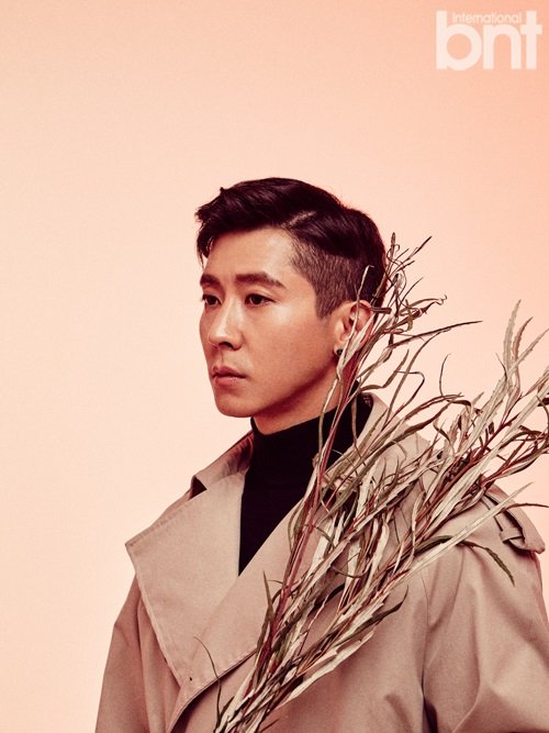 [bnt화보] 브라이언 "H.O.T-S.E.S-신화, SM 계약 전부터 우상이었다" : 네이트 뉴스