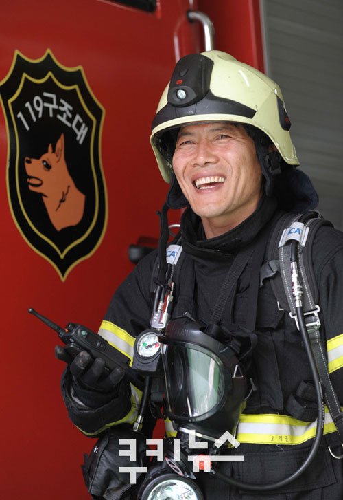 [Weekend 라운지] 사랑 담아 달려가는 ‘119 아빠’ : 네이트 뉴스