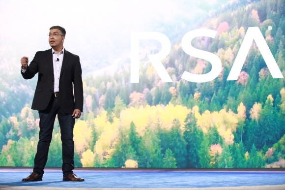 [RSAC 2018] "묘책은 없다" 사이버 보안에 '실버 라이닝' 비출까? : 네이트 뉴스