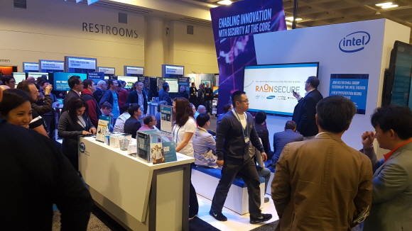 [RSAC 2018] 인텔 행사장에서 마이크 잡은 라온시큐어 : 네이트 뉴스