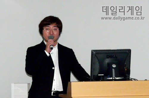 [TGS 2010] NHN 재팬 모리카와 "새로운 패러다임 일으킬 것" : 네이트 뉴스