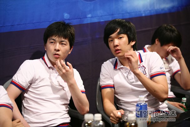 CJ 엔투스 vs 8게임단 SK플래닛 프로리그 2R 현장스케치 : 네이트 스포츠