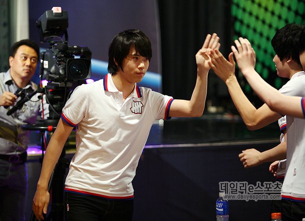 CJ 엔투스 vs 8게임단 SK플래닛 프로리그 2R 현장스케치 : 네이트 스포츠