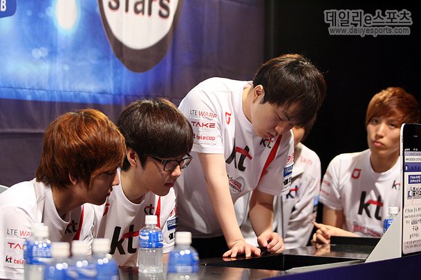 STX vs KT 프로리그 시즌2 2R 3주차 현장스케치 : 네이트 스포츠