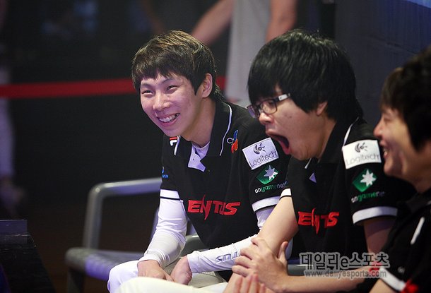 CJ vs 웅진 SK플래닛 프로리그 시즌2 2R 현장스케치 : 네이트 스포츠