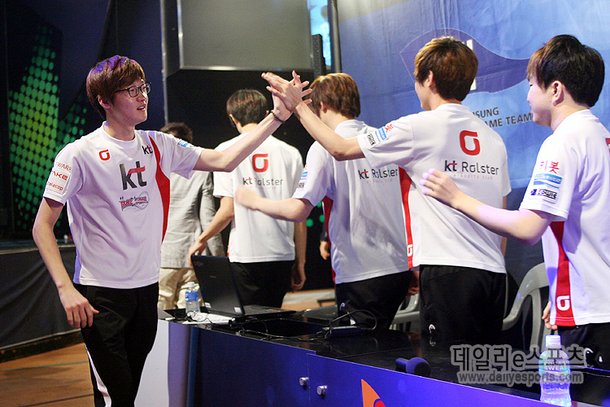 CJ vs KT SK플래닛 프로리그 시즌2 3R 현장스케치 : 네이트 스포츠