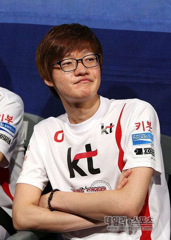 KT vs 8게임단 SK플래닛 프로리그 시즌2 3R 현장스케치 : 네이트 스포츠