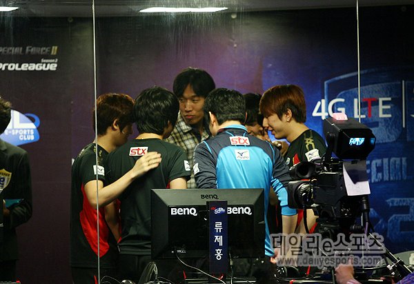 [4G LTE] STX, 전 선수 고른 활약으로 CJ 압도! 1-0 : 네이트 스포츠